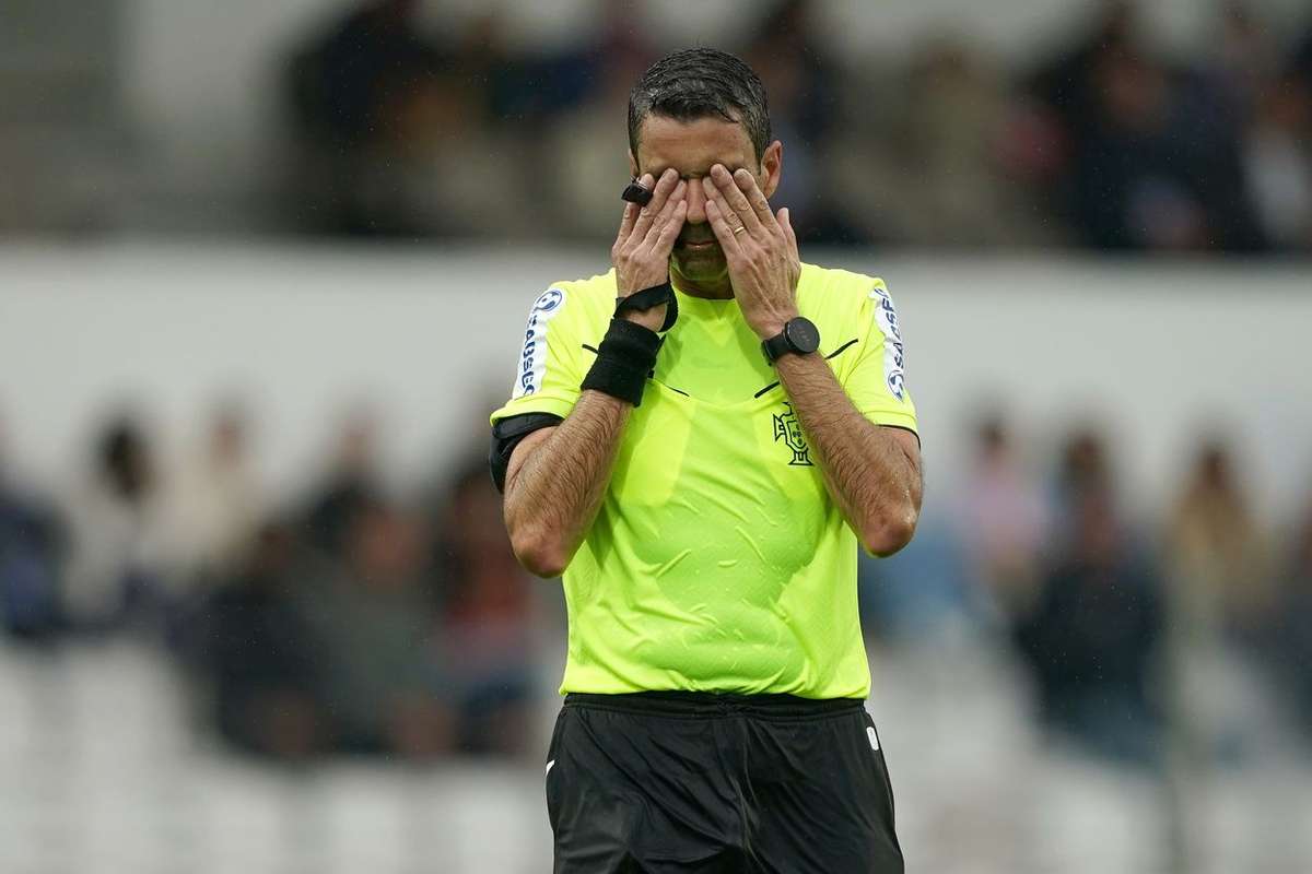 Árbitro Nuno Almeida termina carreira no “jogo que mais marcou ...