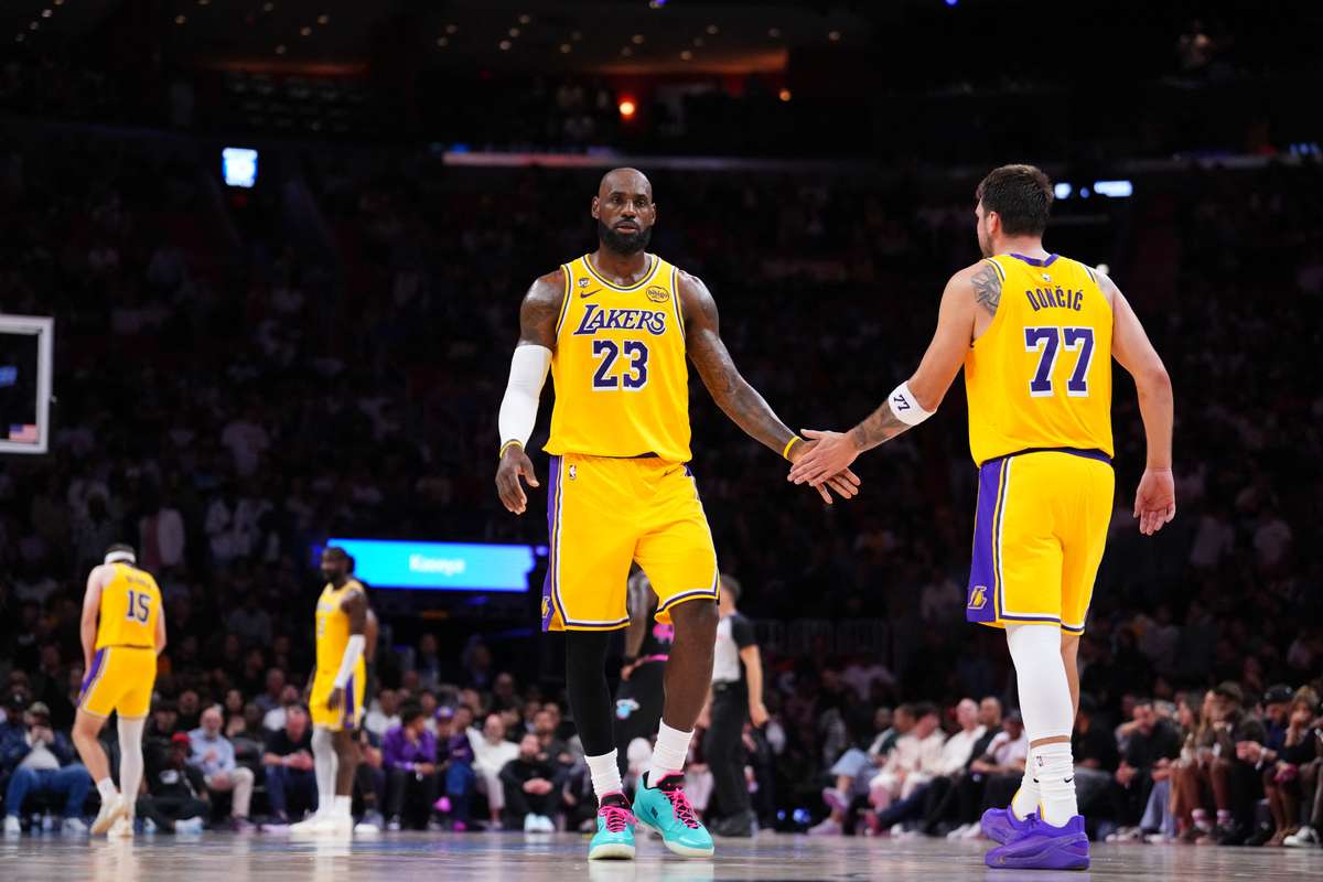 NBA roundup: San Antonio Spurs qualify for playoffs as LA Lakers win ...