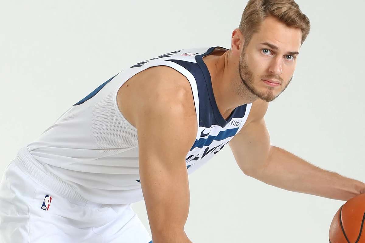 Jake Layman no supera el examen médico y no fichará por el Baxi Manresa ...