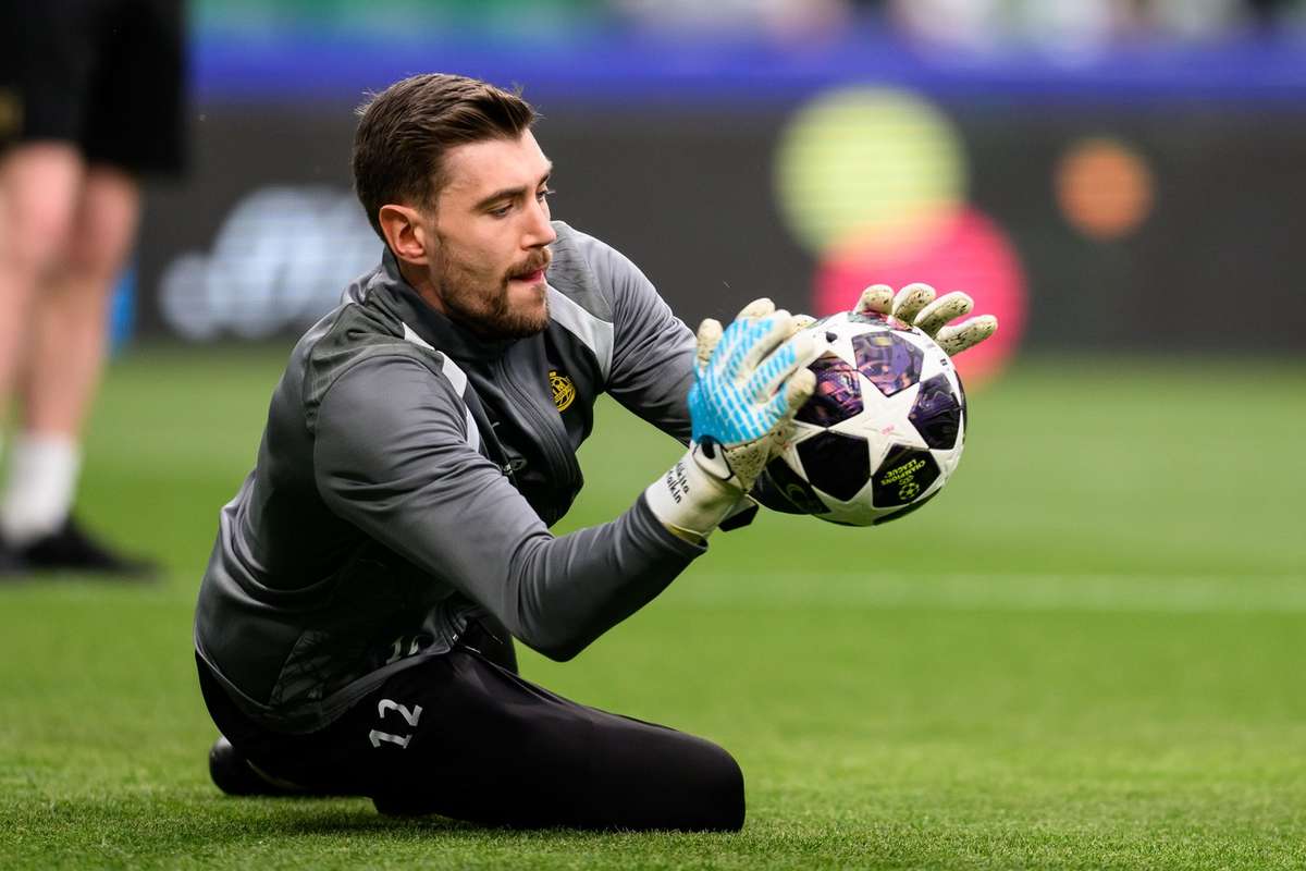 Goalkeeper with most saves in Champions League gets Norwegian ...