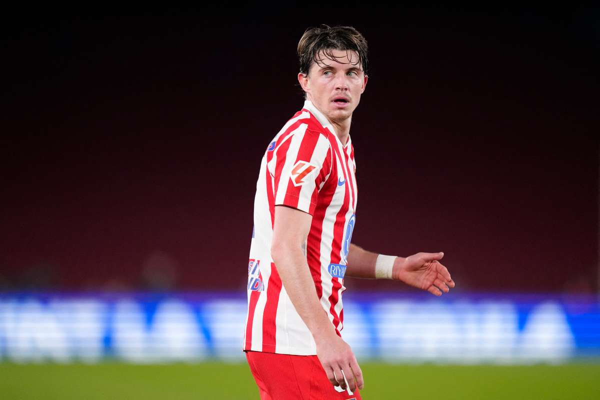 Tottenham flexing financial muscles to beat Aston Villa to signing of ...