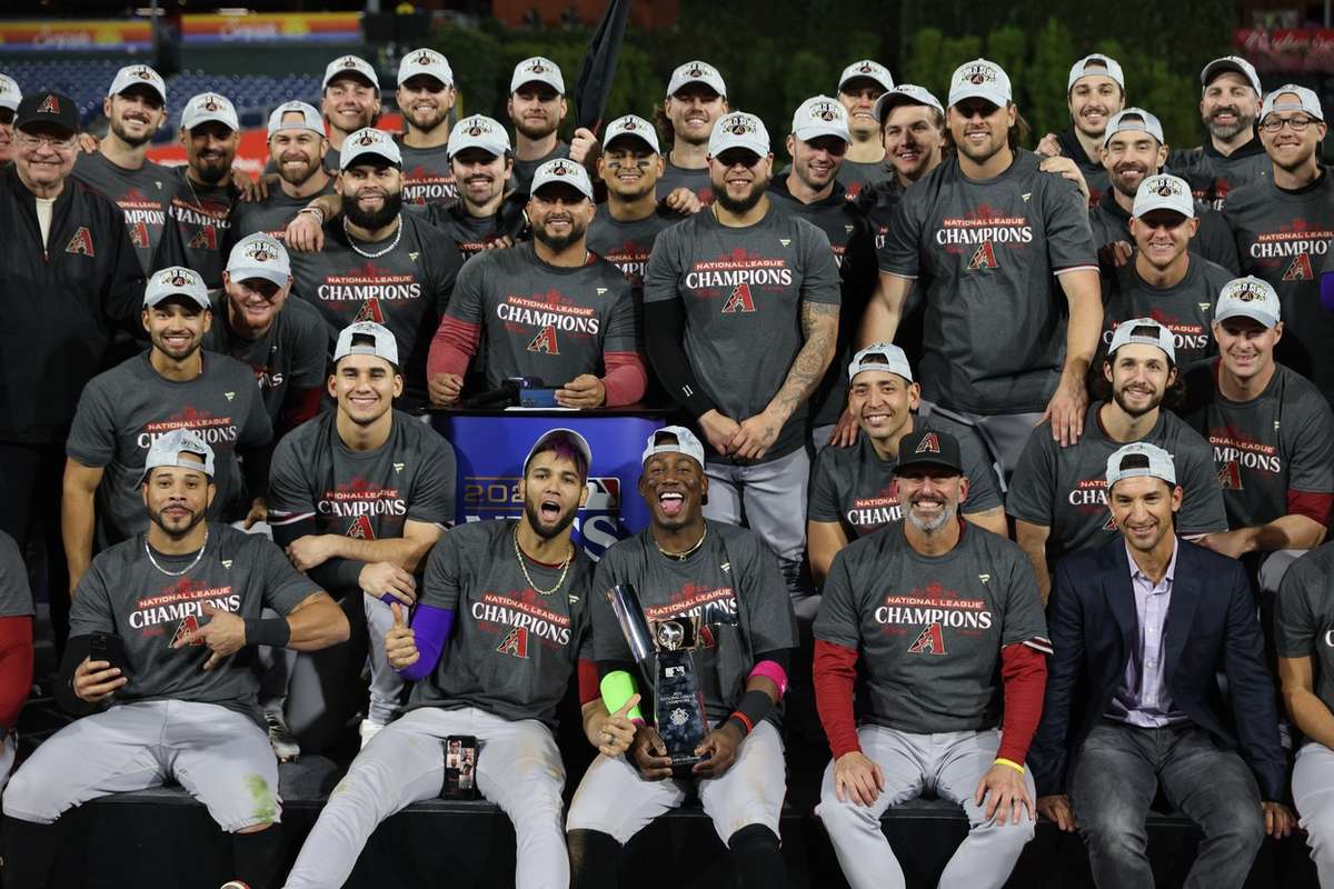 Arizona Diamondbacks stun Philadelphia Phillies to reach World Series ...