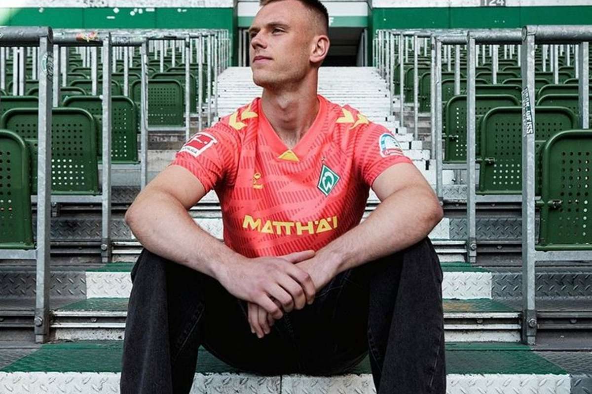 DONE DEAL: Werder Bremen sign Arsenal goalkeeper Hein - TribalFootball.com