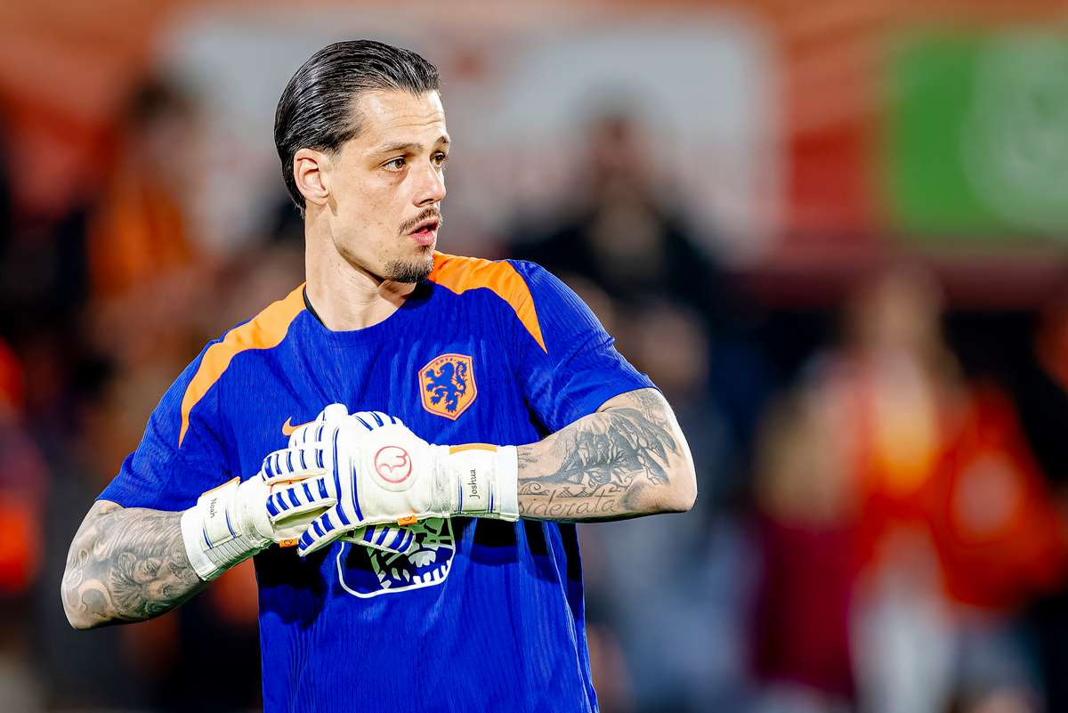 Eredivisie: Champions PSV 'agree on goalkeeper swap' for Sparta star ...