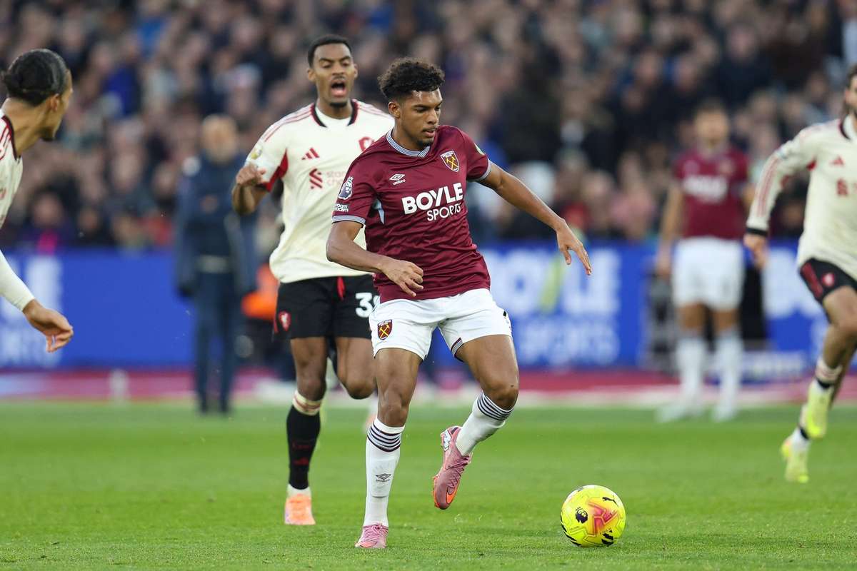 Portuguese duo battle to sign West Ham outcast Luis Guilherme ...