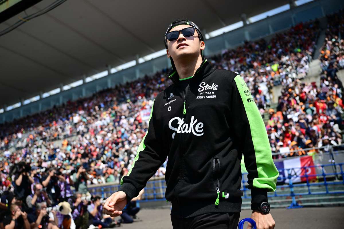 Pride and hype as F1 roars back to China after Covid absence ...