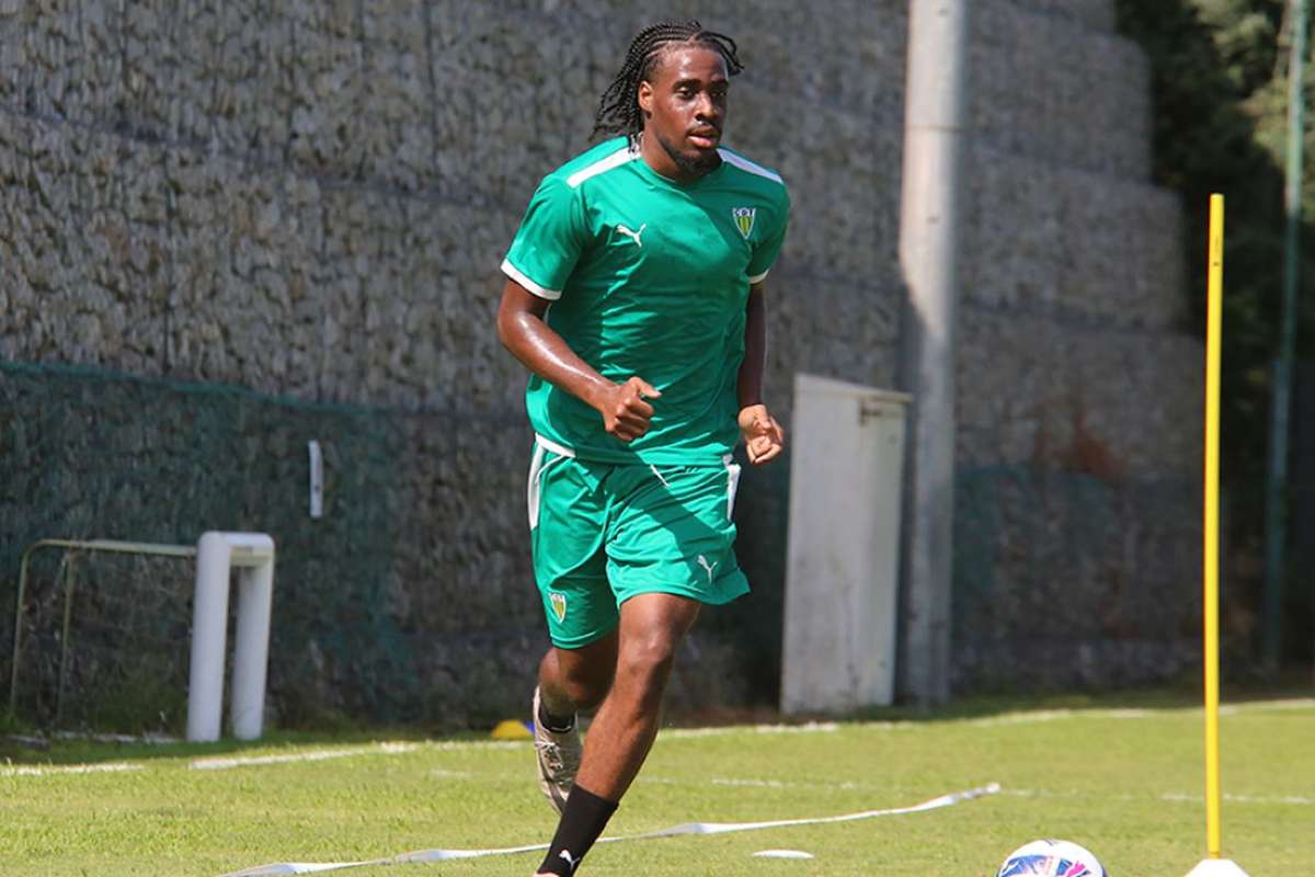 Tray Fuller e Tondela rescindem contrato de comum acordo | Flashscore.pt