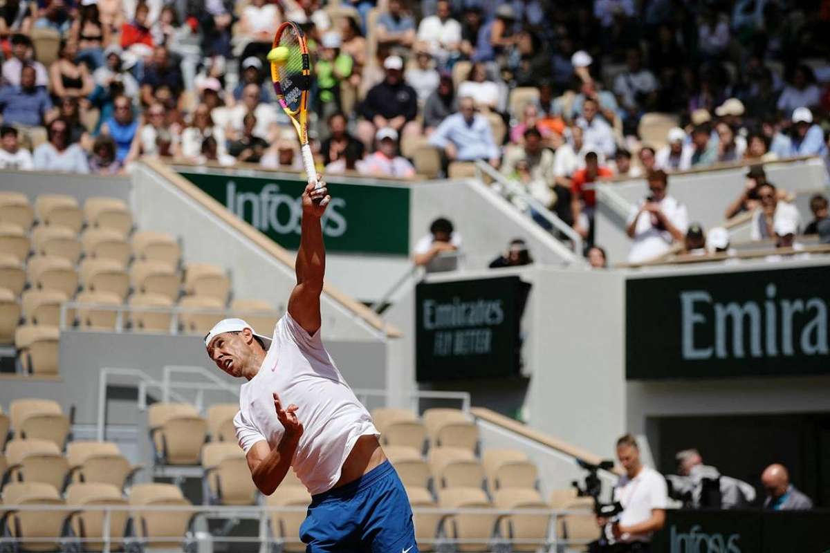 De retour sur son court fétiche à Roland-Garros, Nadal gagne un set d ...