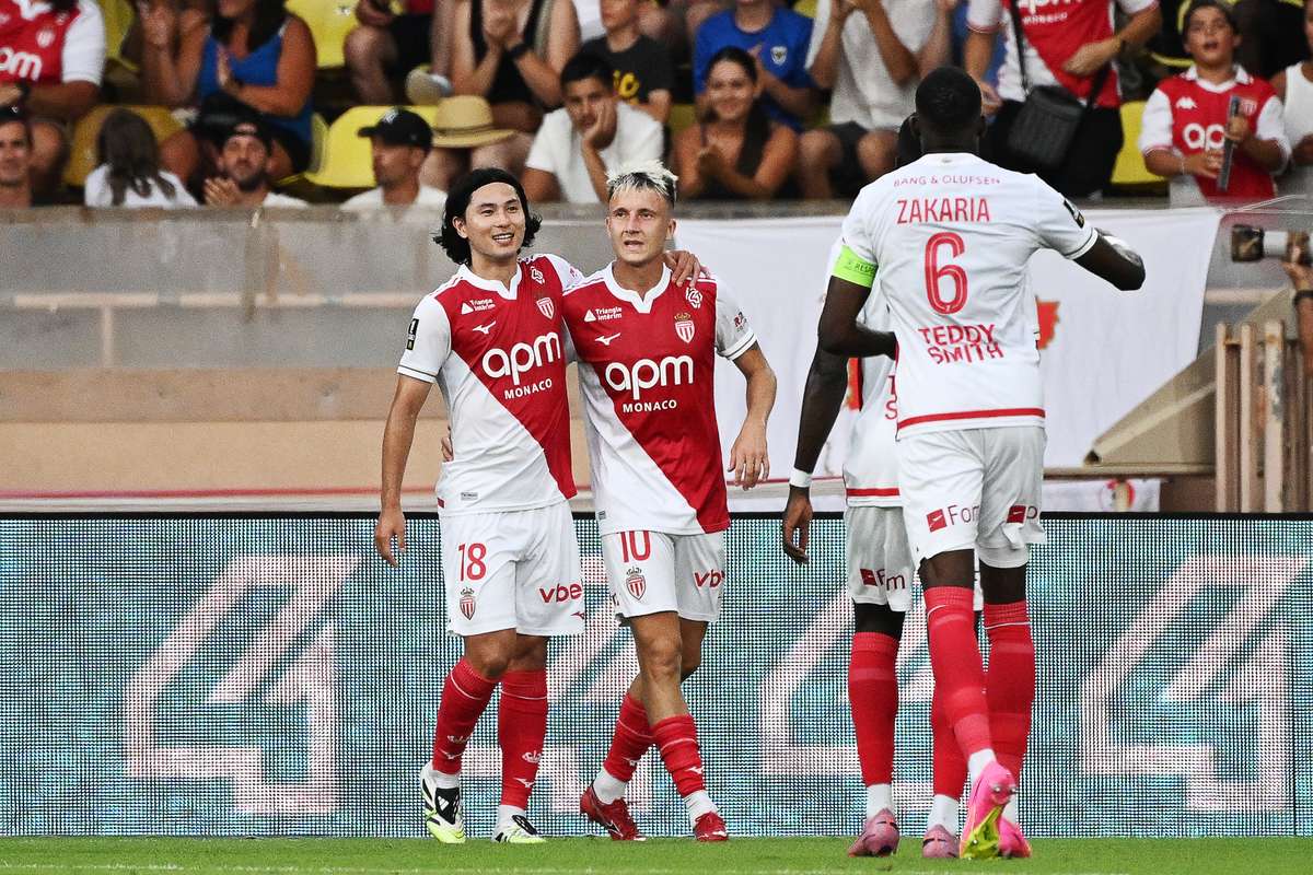 Minamino strikes late to hand Monaco victory over Strasbourg ...