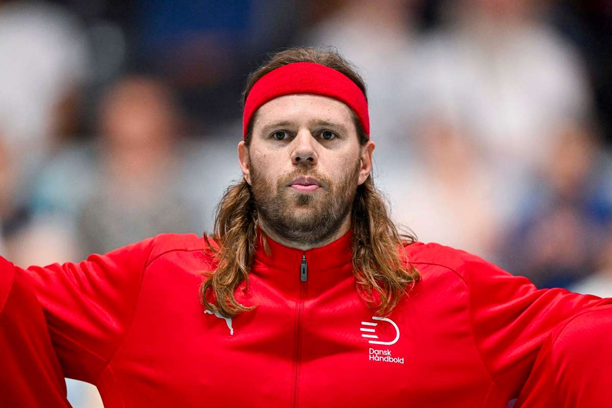 Olympic highlights day 16: Iconic handball giant says farewell ...