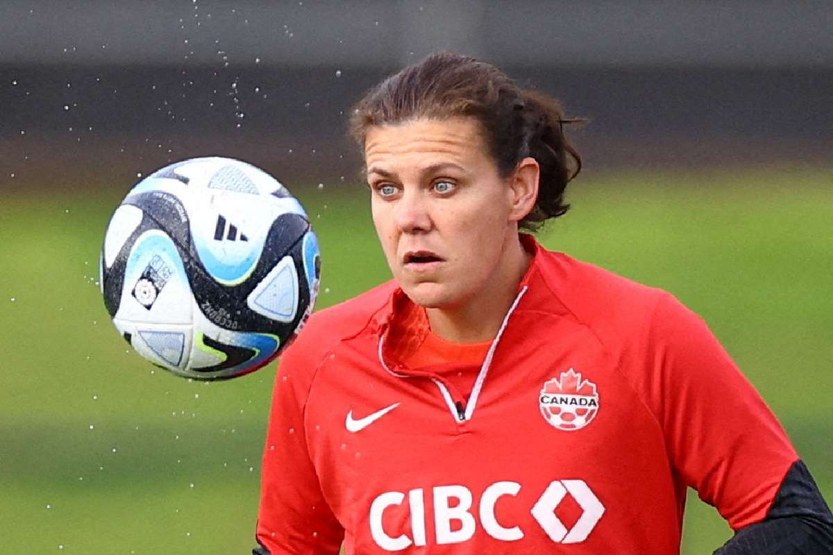 Sinclair to end illustrious Canada career against Australia in December ...