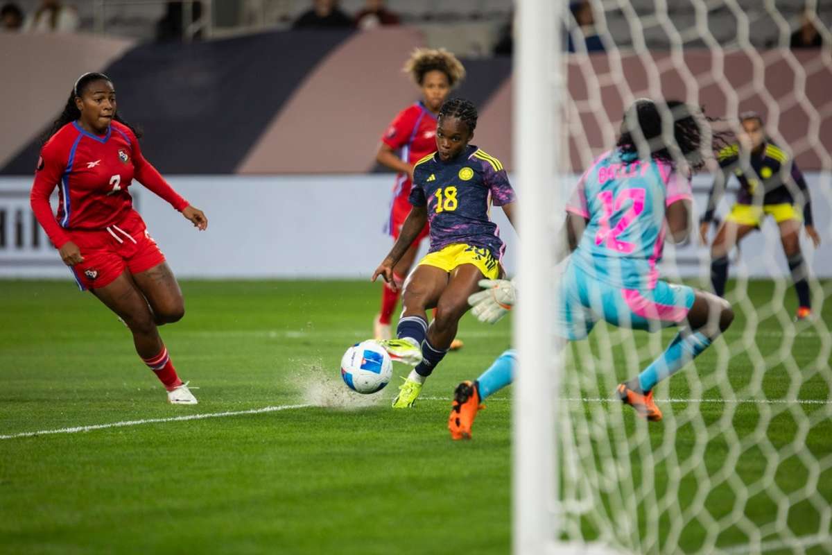 Colombia golea a Panamá mientras que Brasil sufre en la Copa de Oro | Flashscore.com.mx