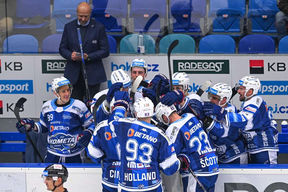 Cingel se poprvé vrátil na hradecký led. Bylo to fakt krásné, potěšilo ...