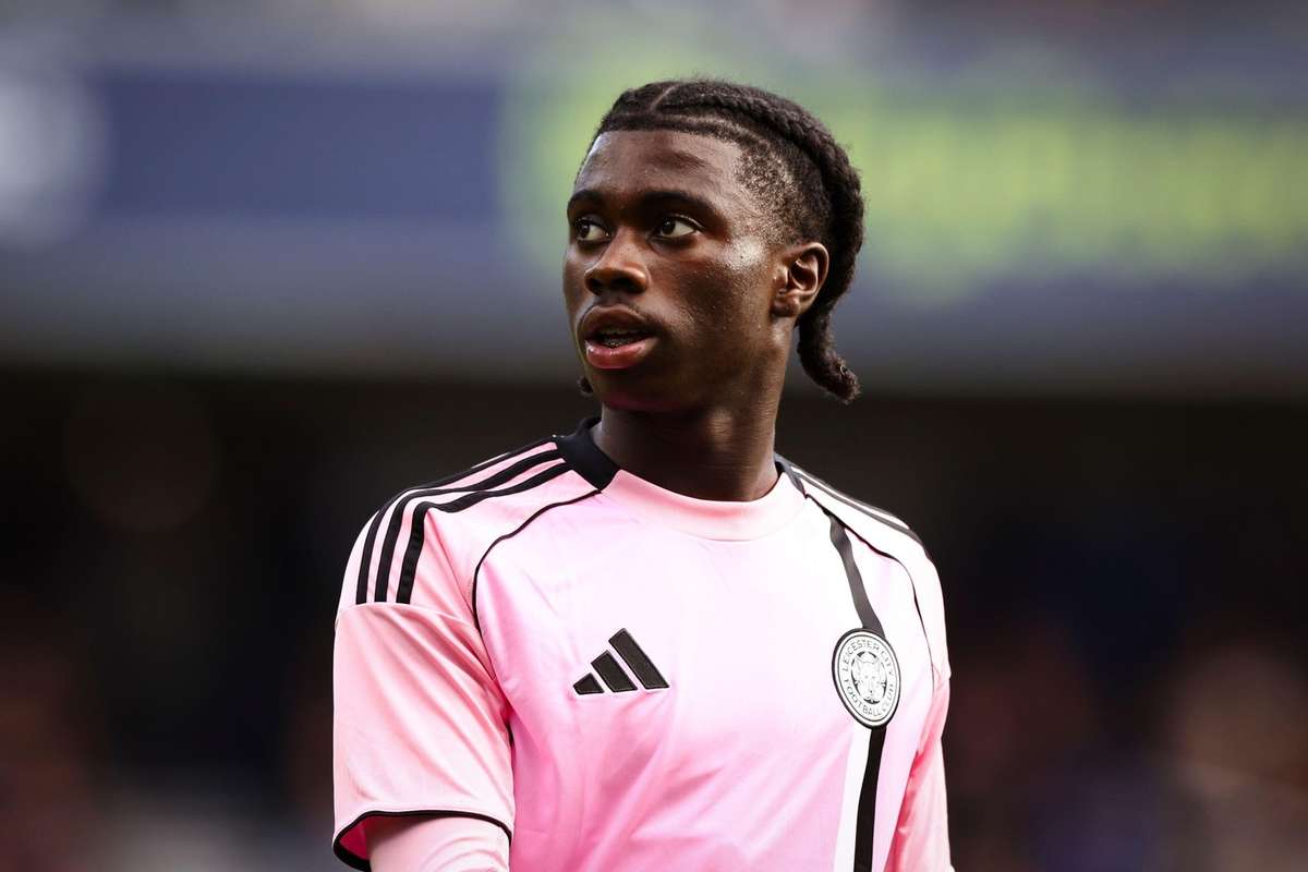 Man City and Chelsea battle it out to sign Leicester wonderkid Monga ...