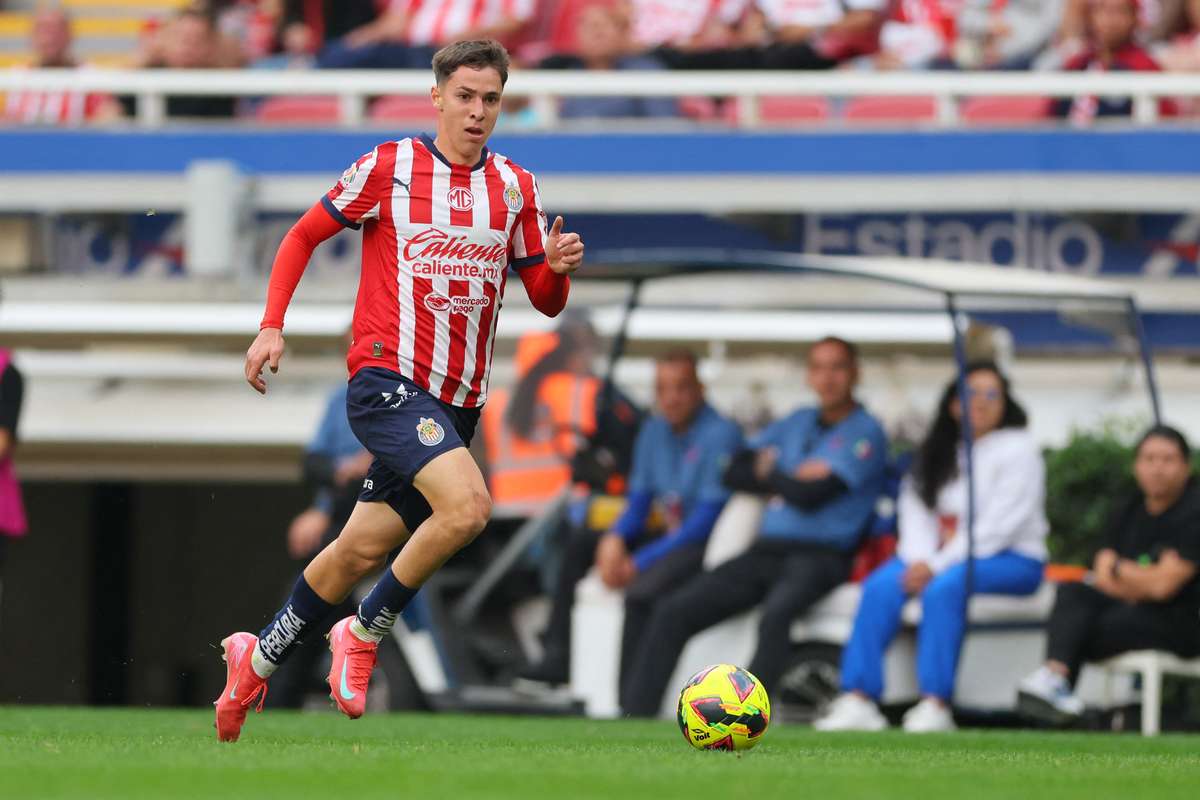 Mateo Chávez ficha por el AZ Alkmaar desde Chivas | Flashscore.com.mx