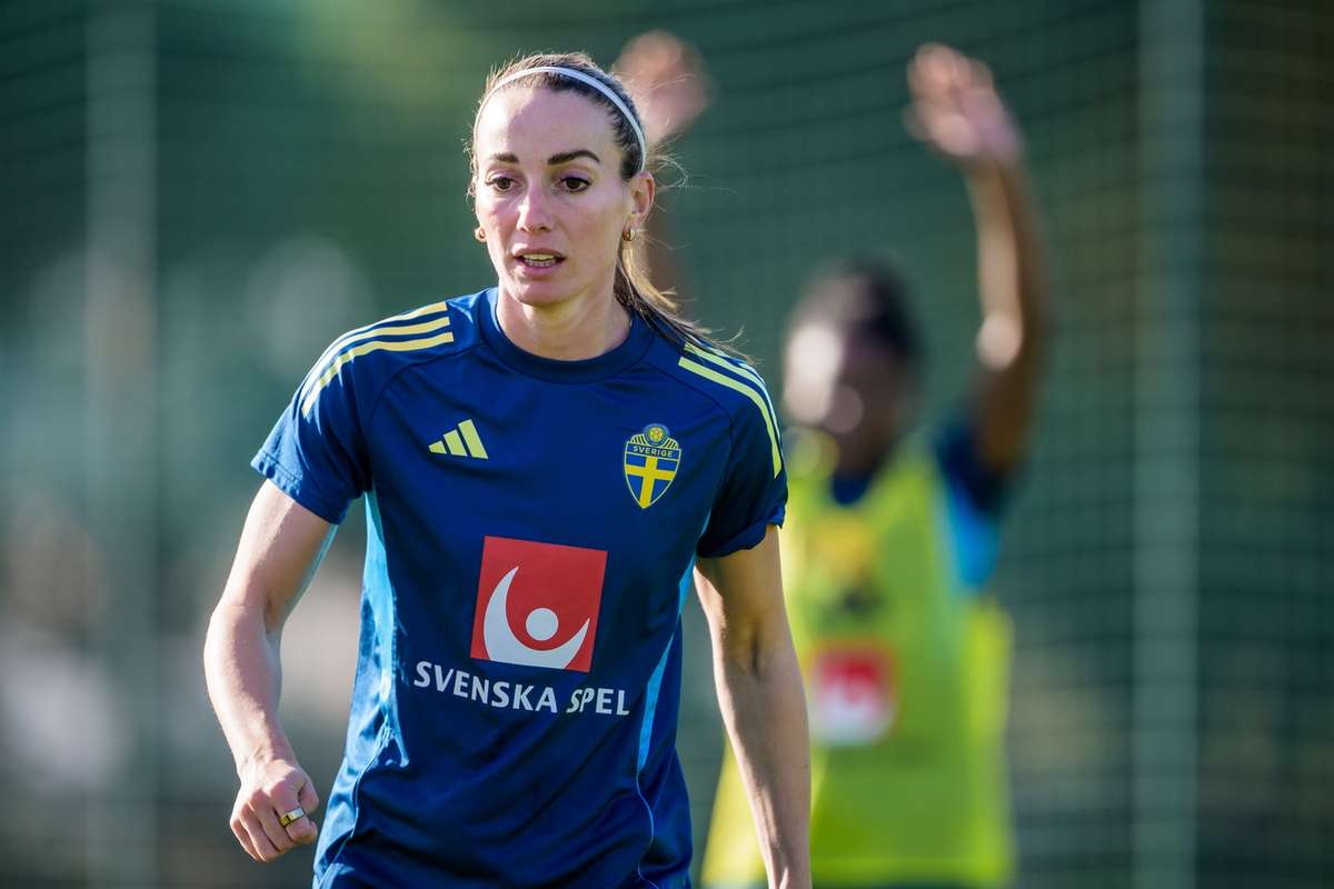 Blagult Women: Captain Kosovare Asllani trusts inexperienced defenders ...