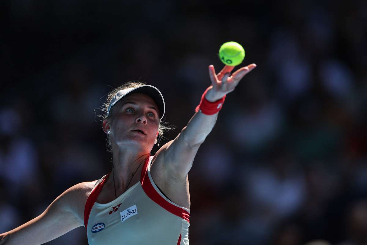 Elise Mertens impresses in Singapore, Dayana Yastremska survives in ...