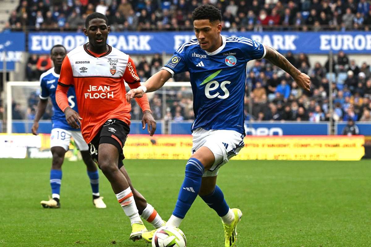 Oficial: Al Nassr reforça-se com Ângelo, jovem promessa do Chelsea ...