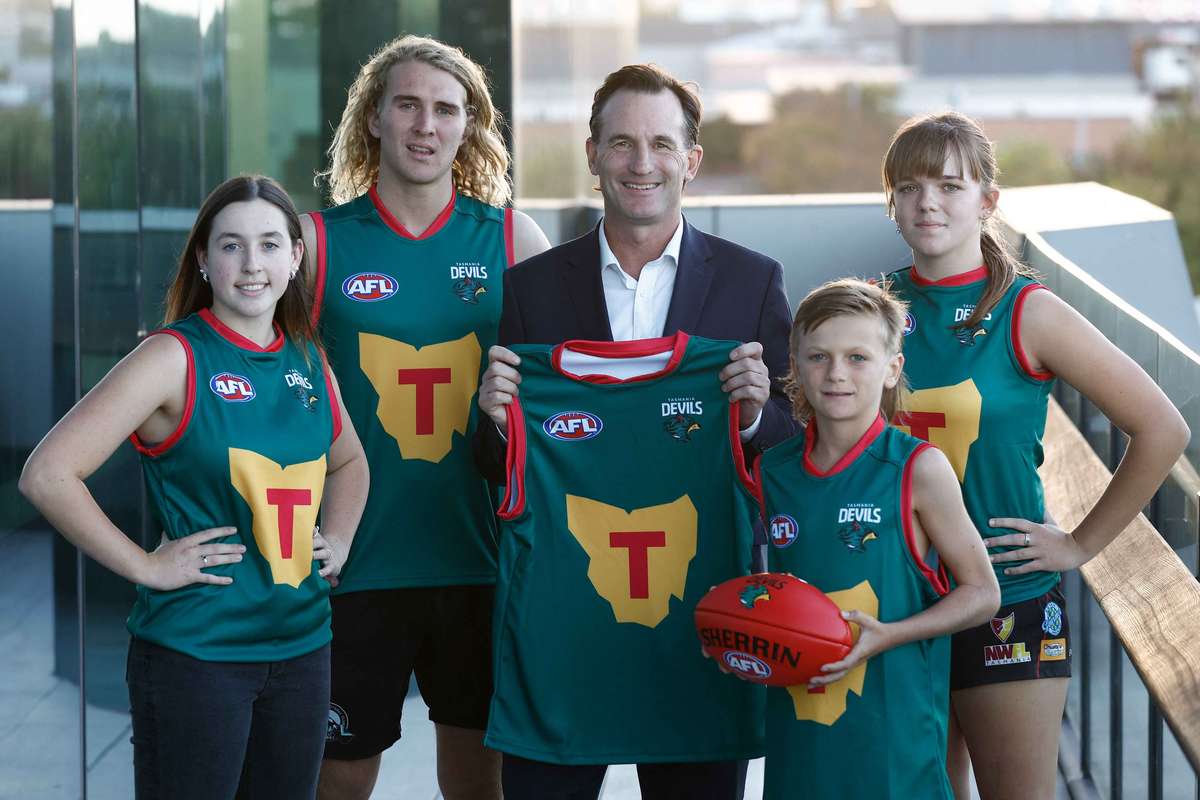 Tasmania AFL team reveals mascot, on track for 2028 despite stadium ...