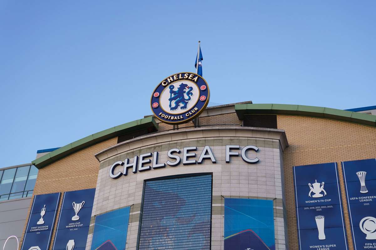 Chelsea in Talks to Appoint Former Liverpool Scouting Director Dave ...