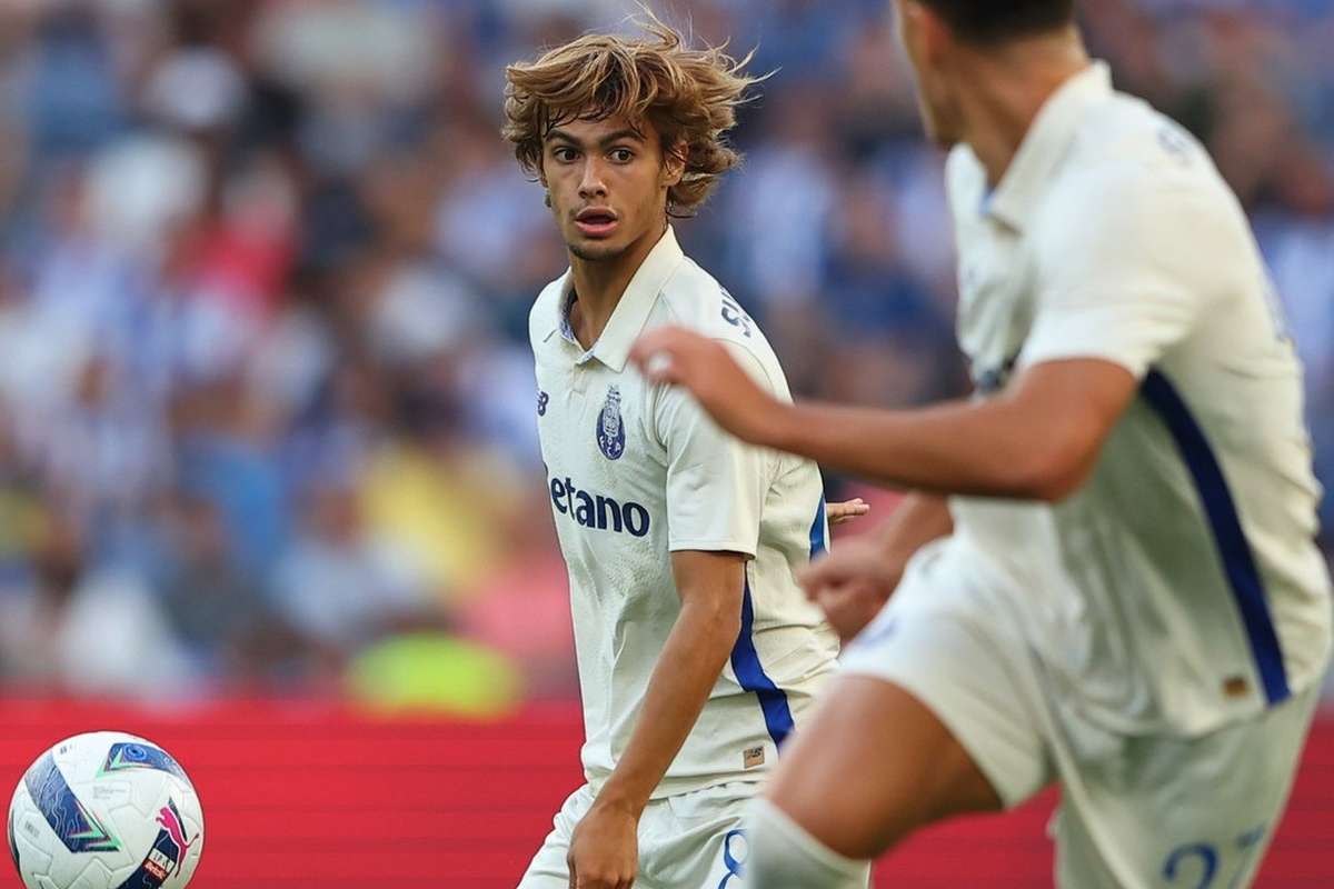 Al-Ittihad não desiste de Rodrigo Mora (FC Porto) | Flashscore.pt