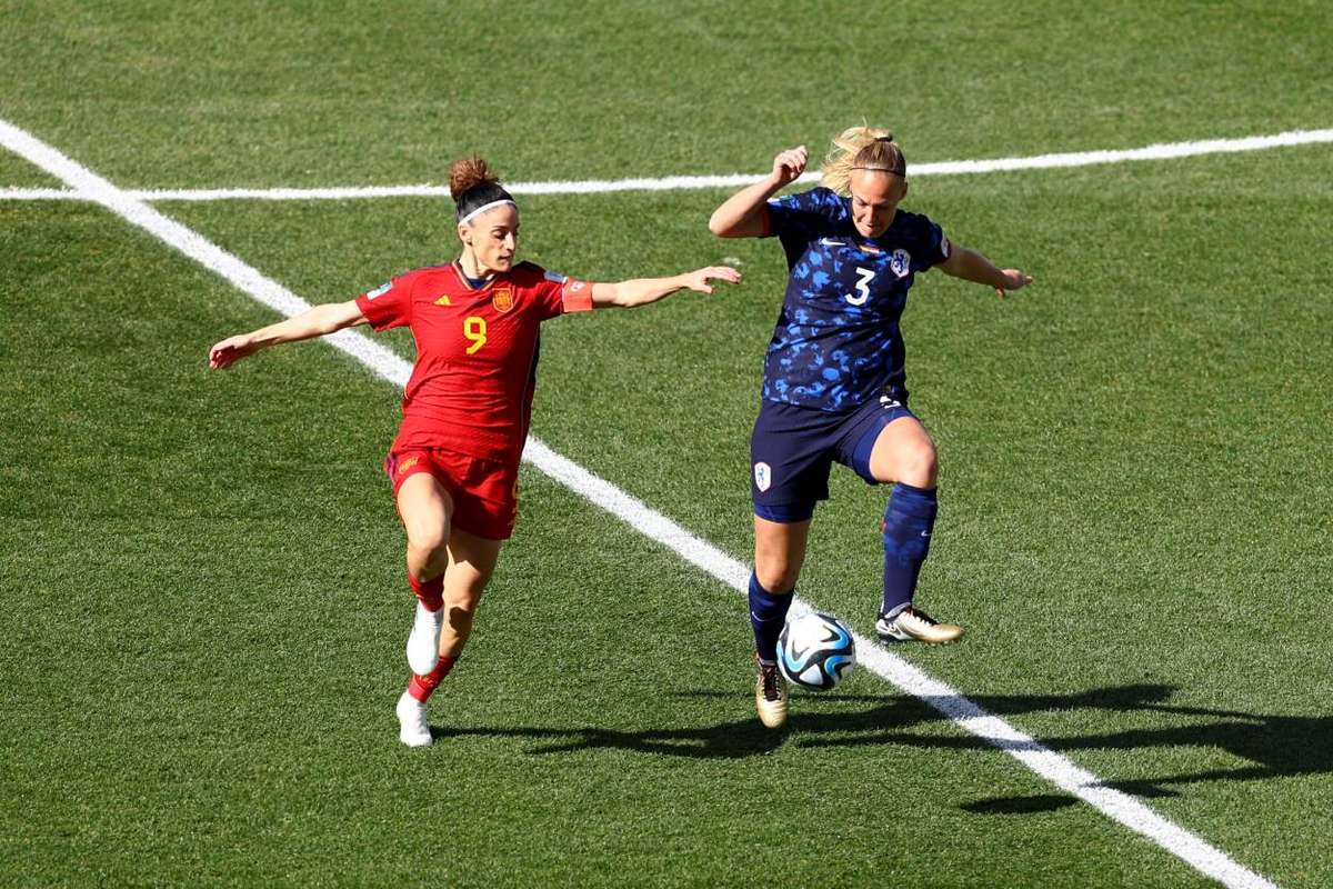 Fairytale finish eludes Dutch defender van der Gragt in loss to Spain ...