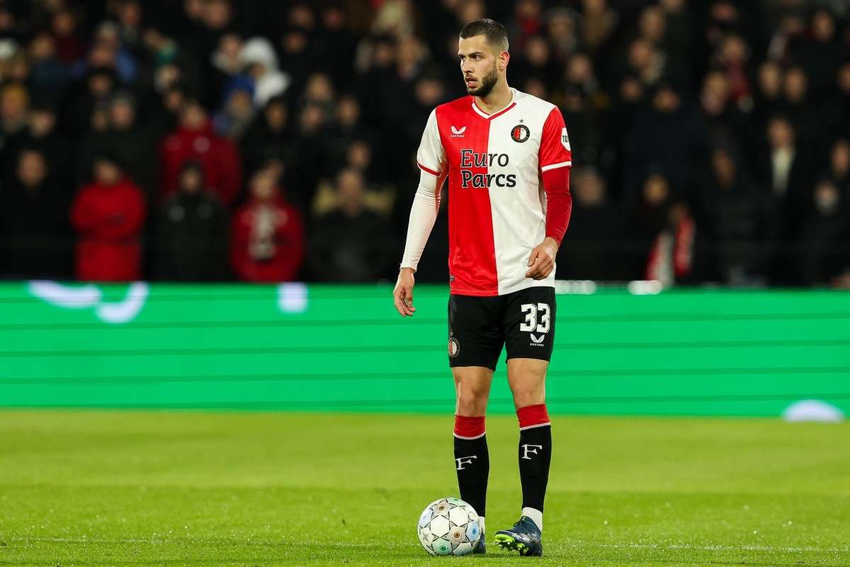 Liverpool considering move for Feyenoord defender David Hancko ...