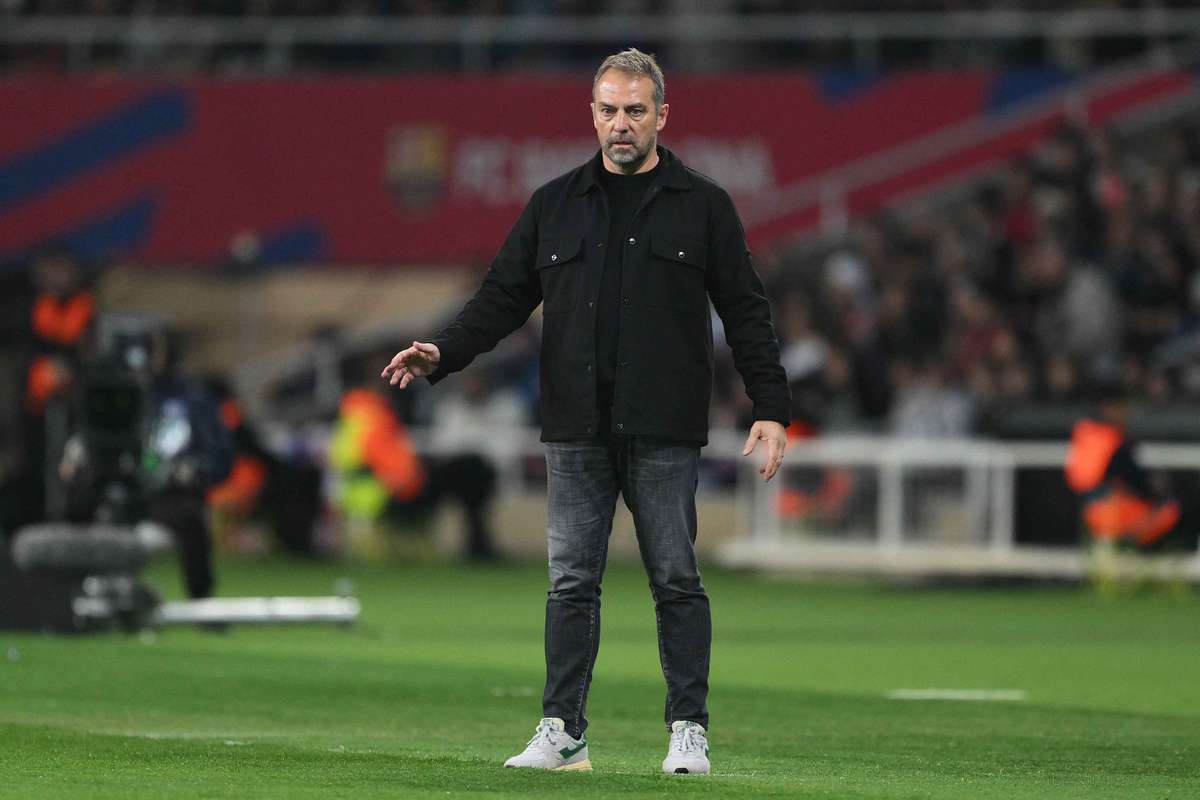 Barcelona coach Hansi Flick agrees with VAR decision during win over ...