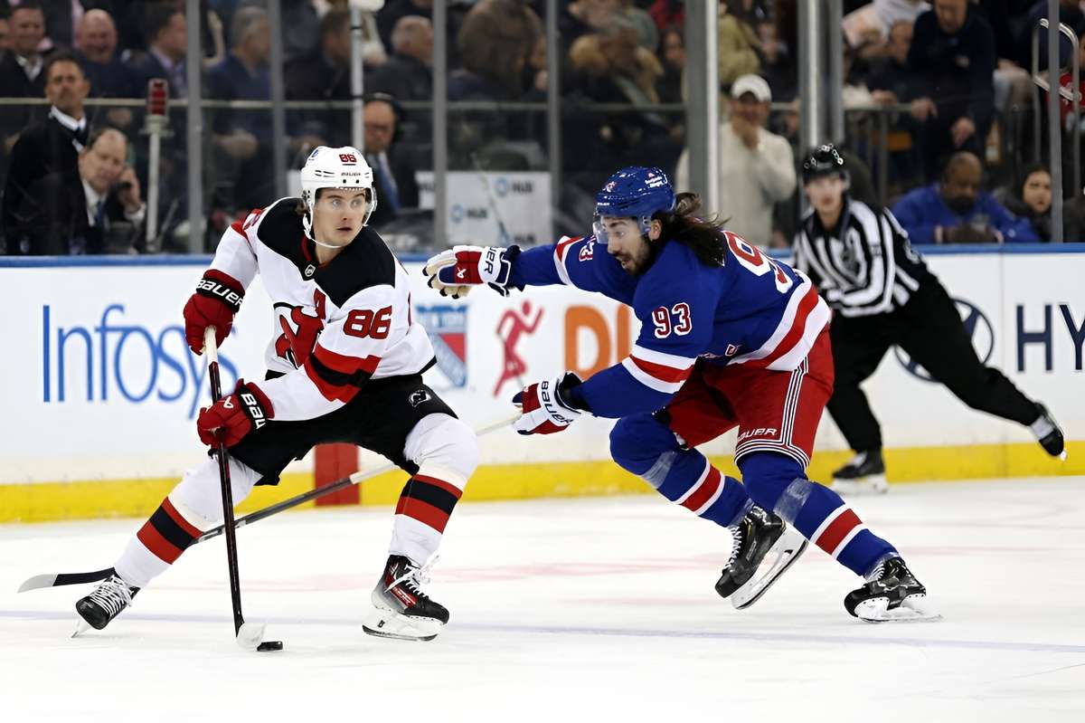 NHL roundup: Devils reclaim first place in the Metro, Stars get first ...