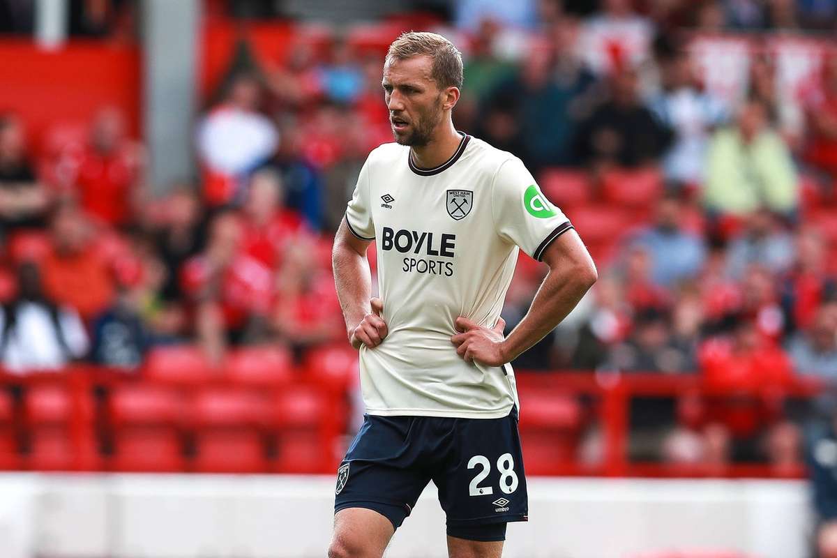 West Ham midfielder Soucek confirms Everton offer - TribalFootball.com