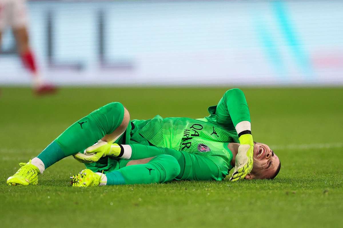 Luis Enrique shocked by horror challenge on PSG goalkeeper Lucas ...