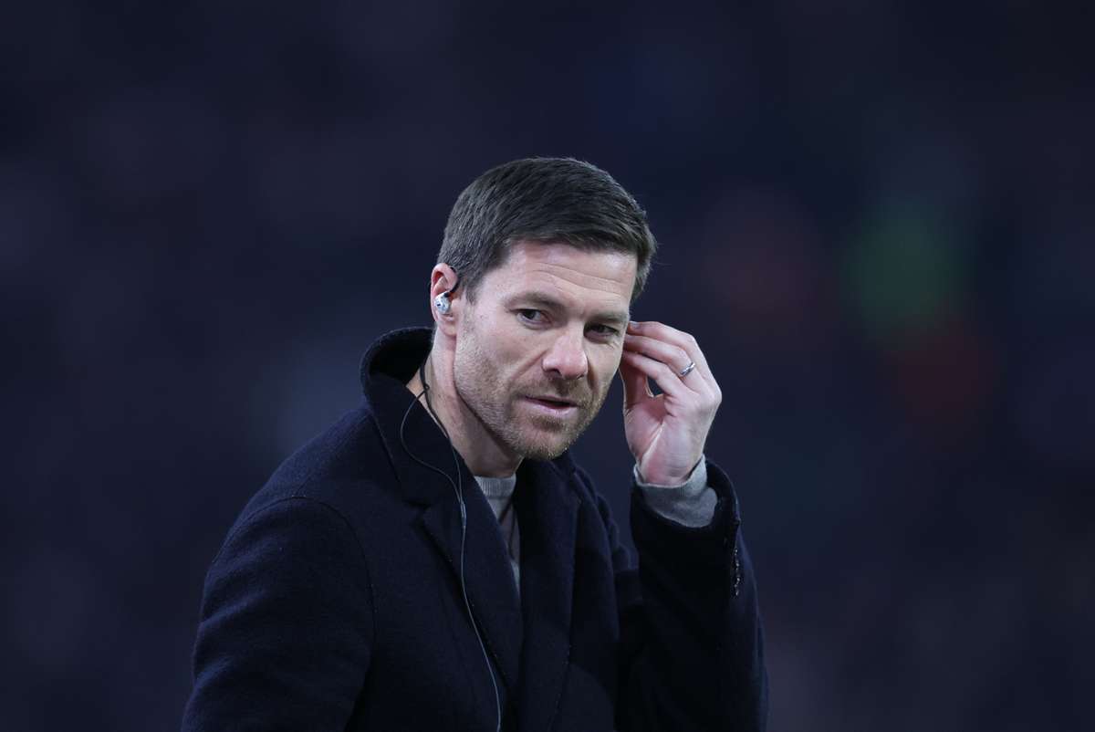Leverkusen boss Xabi Alonso shoots down Liverpool speculation ...