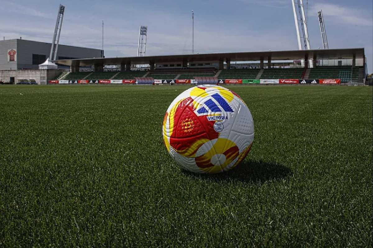 La RFEF estrenará nuevo balón, el Victoria, en la final de Copa del Rey ...