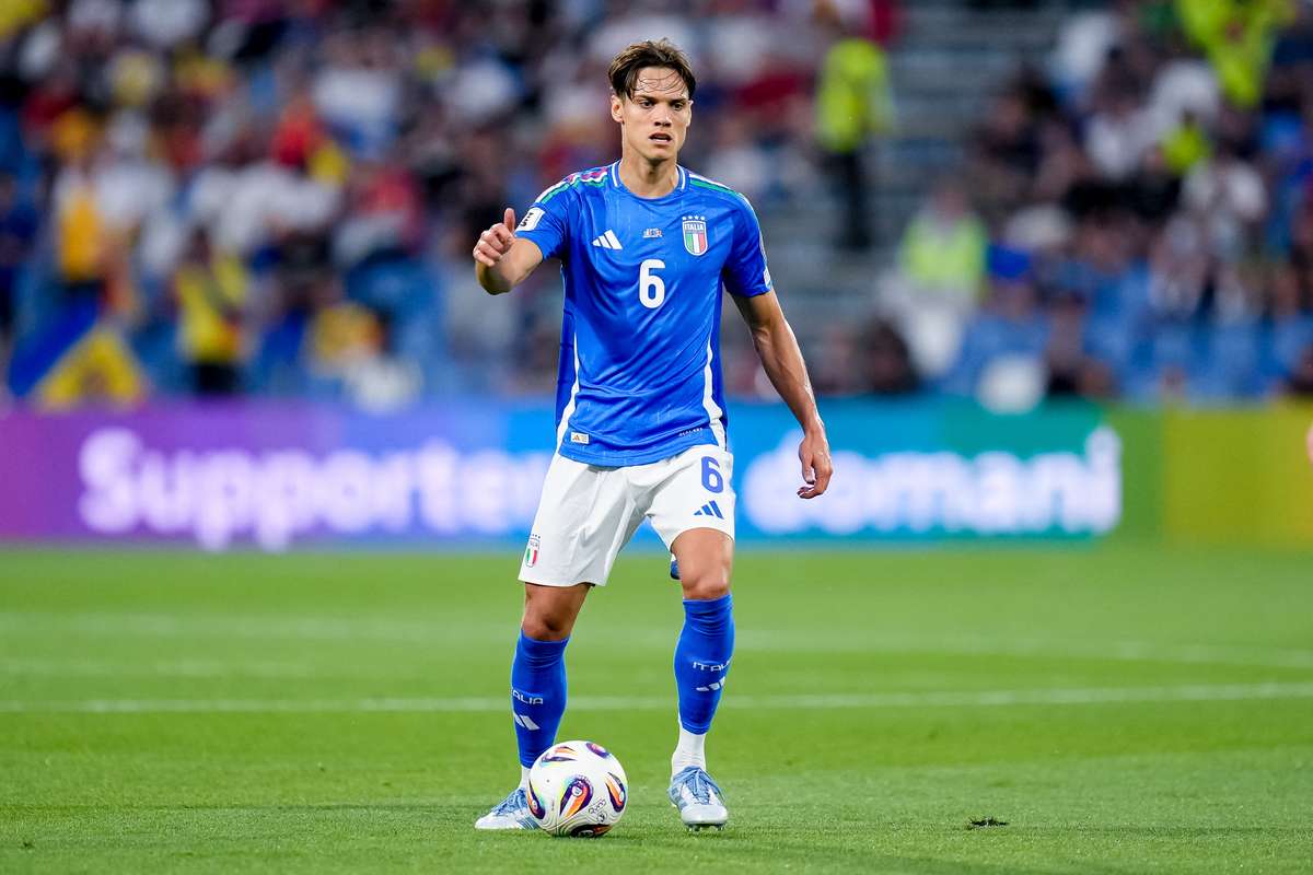Oficial: Samuele Ricci reforça o meio-campo do AC Milan | Flashscore.pt