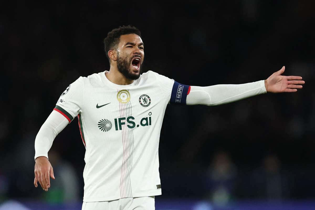 Chelsea captain James adamant PSG clash still alive - TribalFootball.com