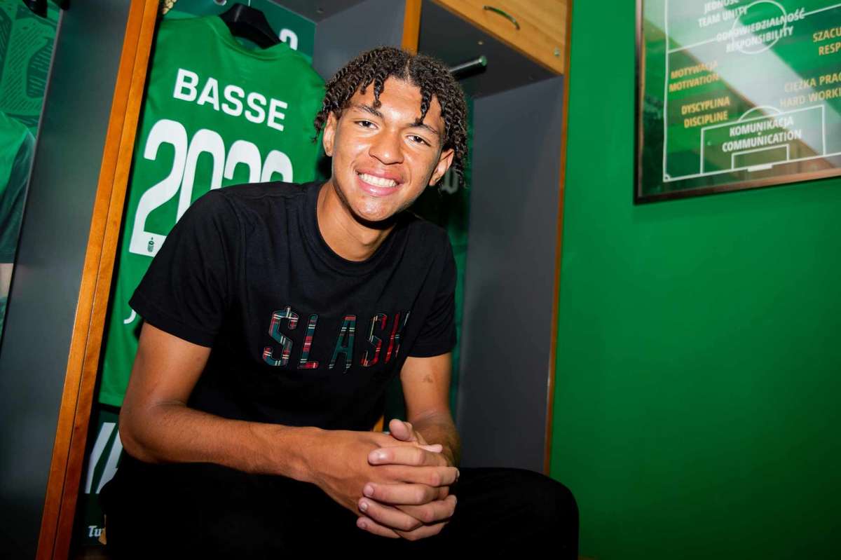 Śląsk Wrocław ściąga adepta akademii City Group, kim jest Adam Basse ...