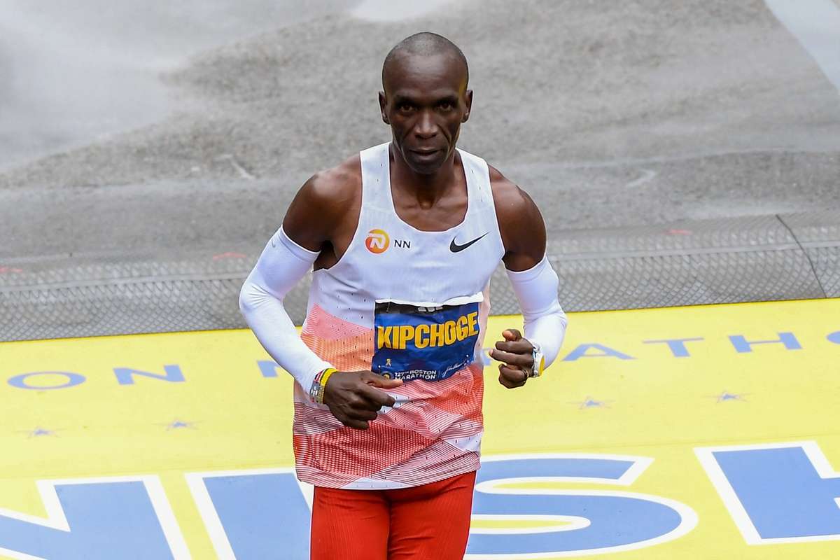Kipchoge piensa en los JJ.OO. y aboga por luchar con firmeza contra el ...