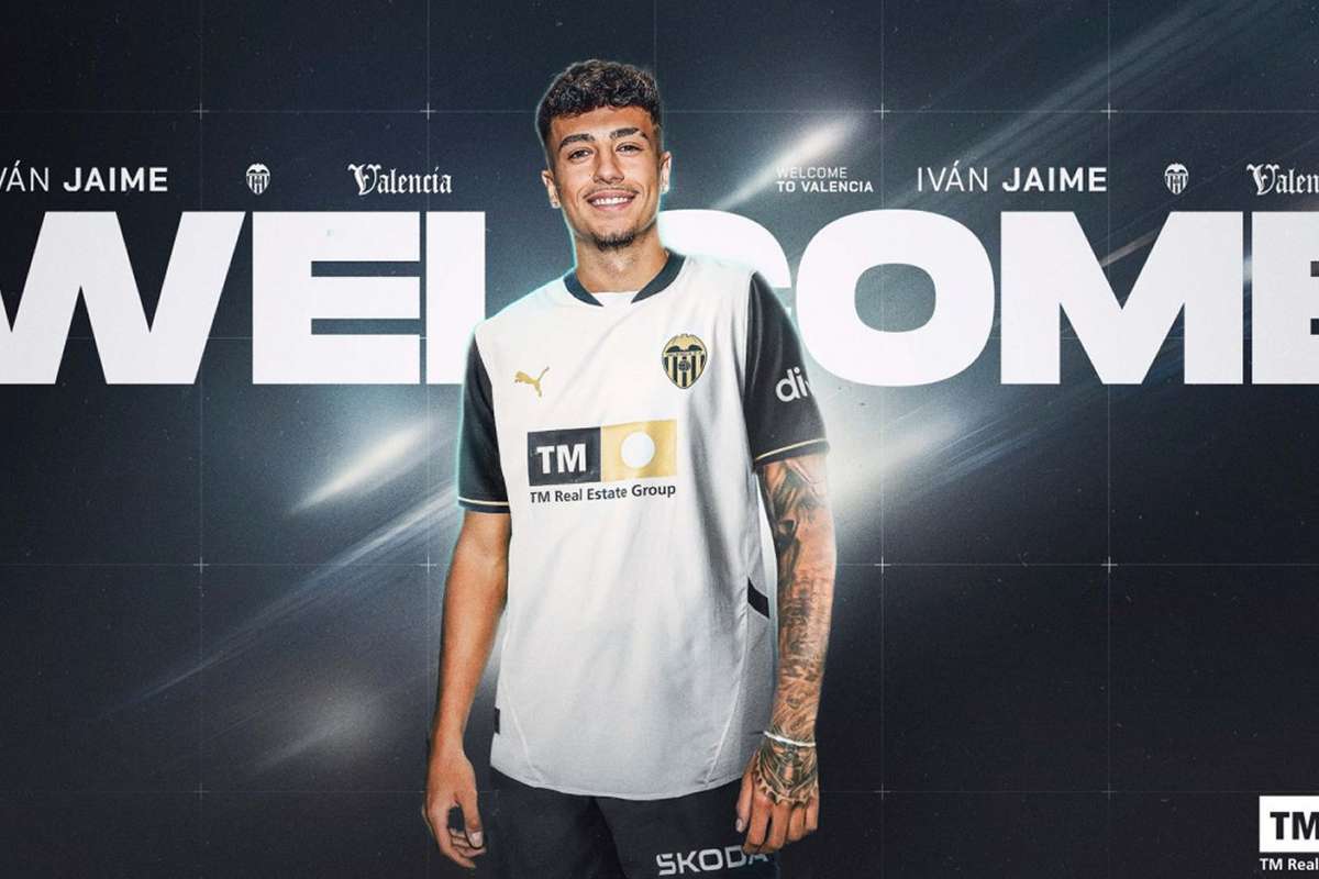 DONE DEAL: Valencia sign Porto midfielder Jaime - TribalFootball.com