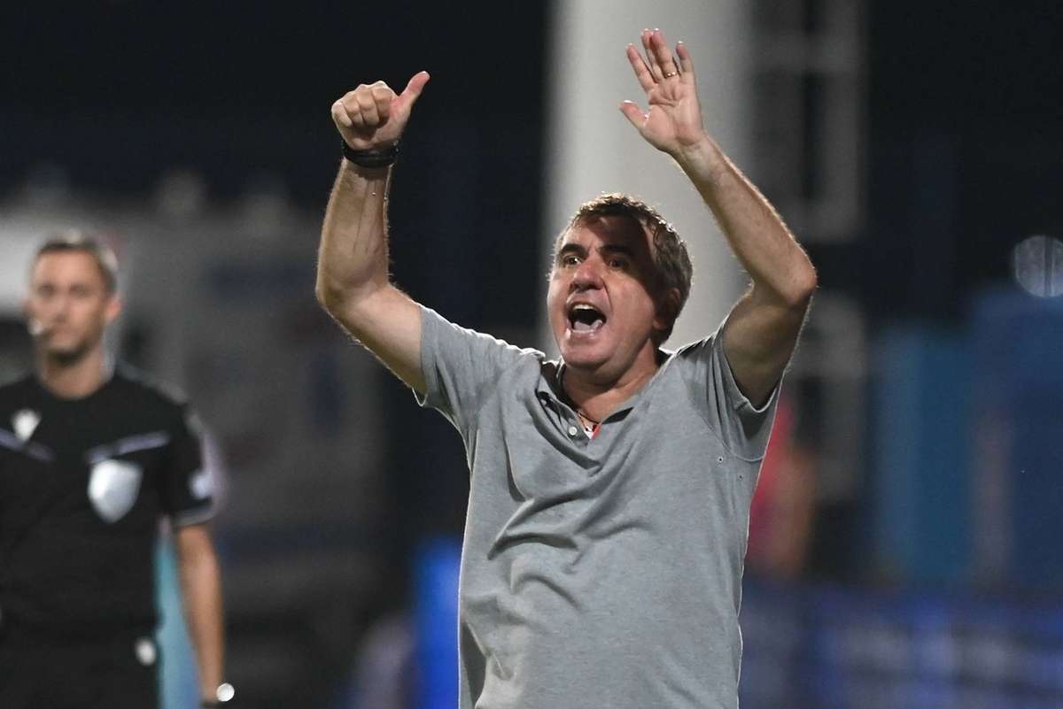 Gică Hagi îl laudă pe Louis Munteanu: "Cel mai bun nouar din România!" | Flashscore.ro