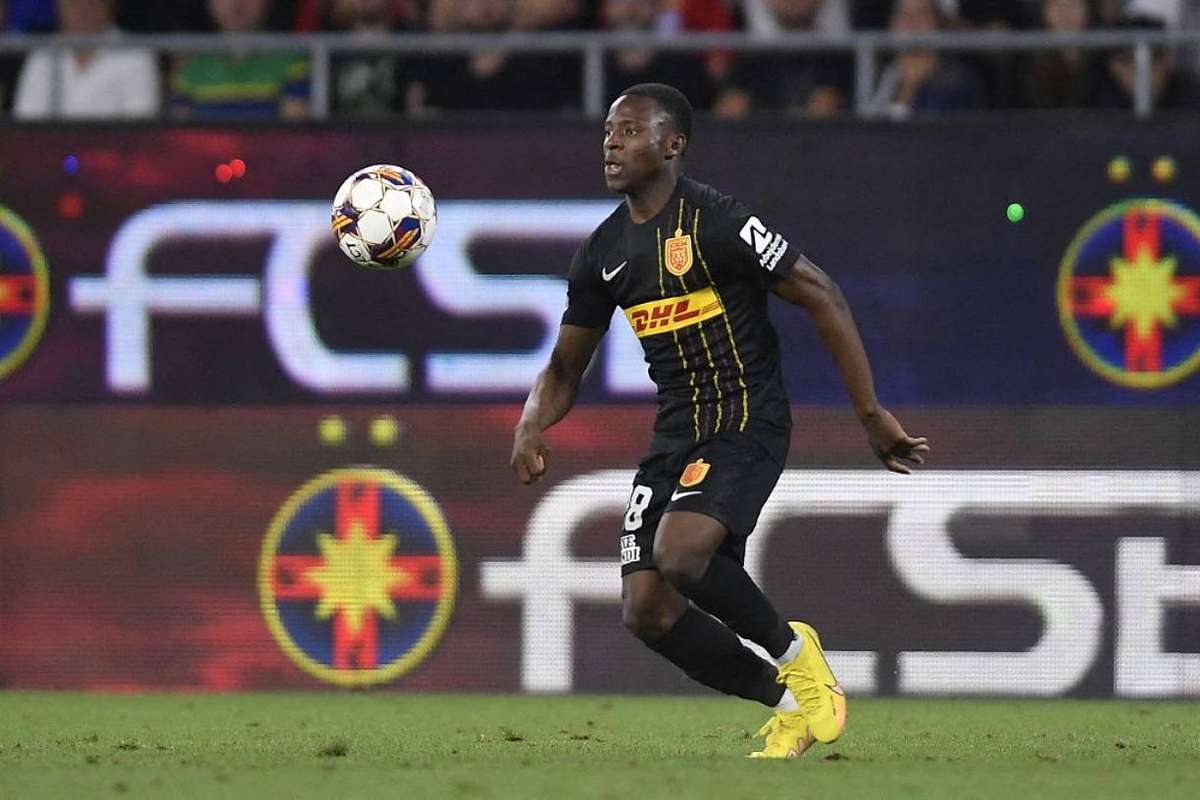 L'Ivoirien Lasso Coulibaly, première recrue d'Auxerre pour son retour en Ligue 1 | Flashscore.fr