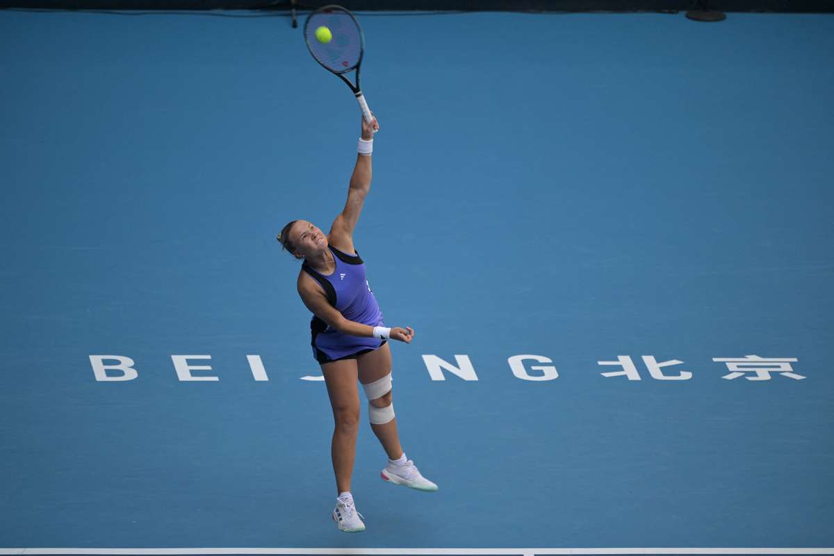 Tenis Flash: Turniej WTA w Pekinie wchodzi w decydującą fazę, wyczyn ...