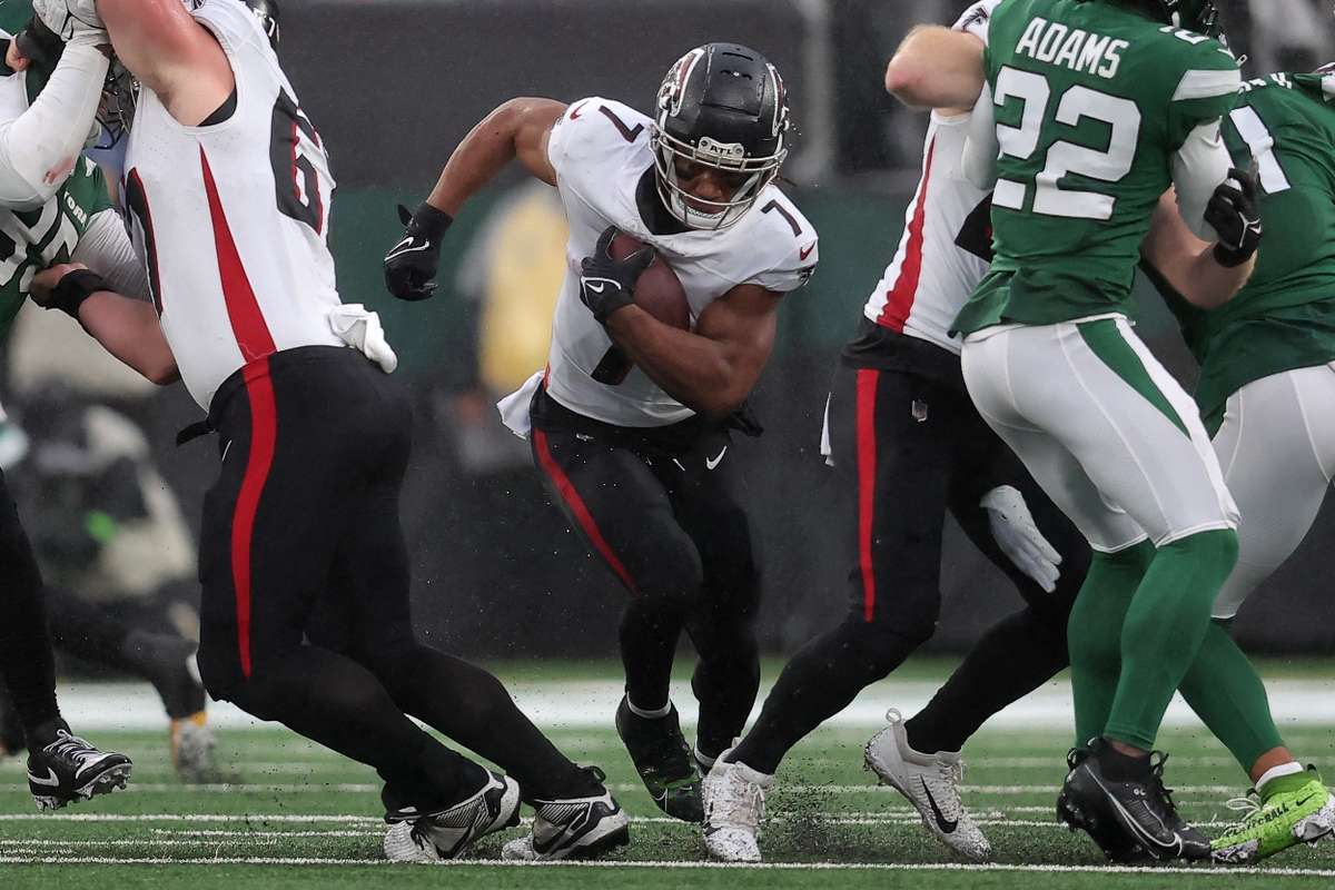 NFL fine Atlanta Falcons and head coach for violating injury report ...