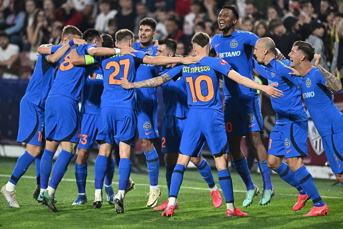 FCSB poate câștiga titlul etapa viitoare. Scenariile triumfului roș ...