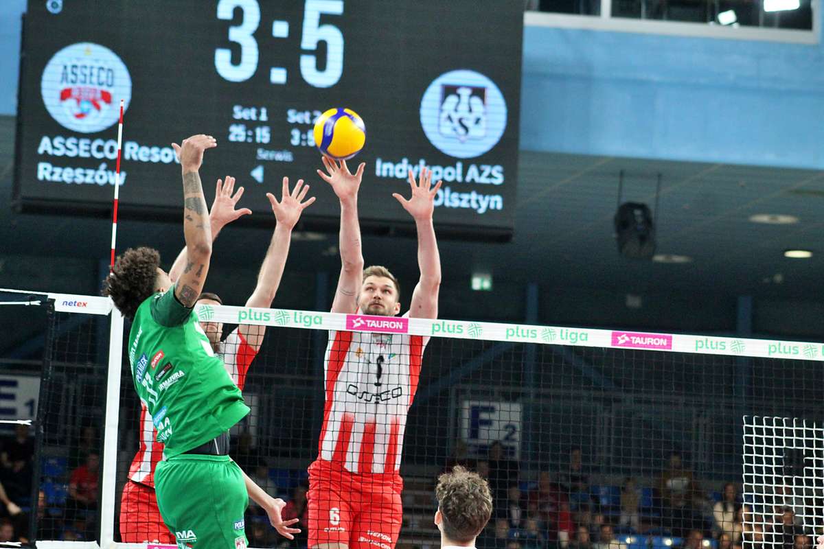 Indykpol miał sporą przewagę w dwóch setach, ale gładko przegrywa w ...