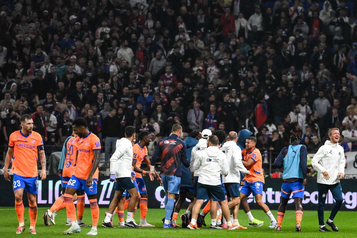 10-man Marseille produce remarkable late show to beat Lyon in Ligue 1 ...