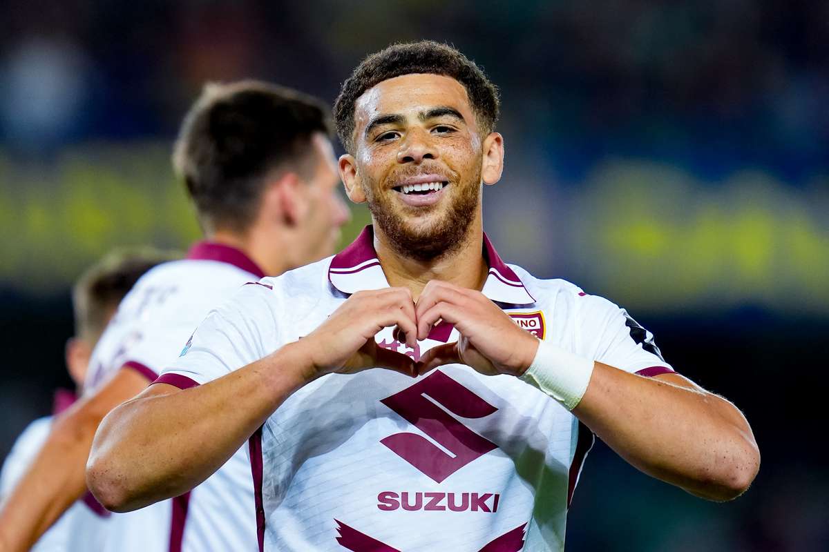 Che Adams desfruta da sua nova aventura em Itália: "Escolher o Torino ...
