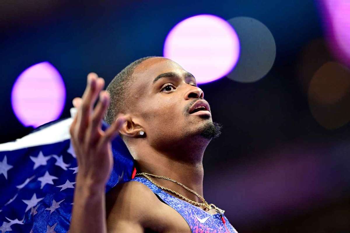 Amerikaan Quincy Hall steelt goud op 400 meter in laatste meters van ...