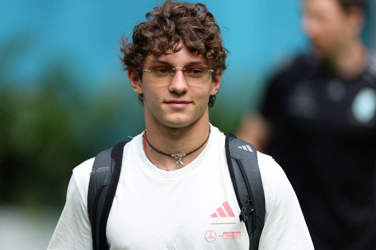 Fórmula 1: Wolff concentra-se nos aspetos positivos de Antonelli em ...