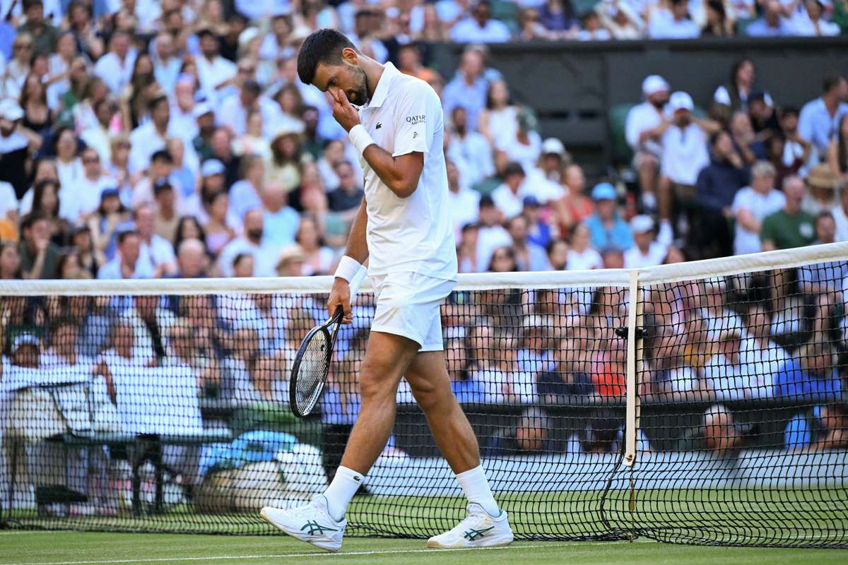 Djokovic supera a Cobolli en cuatro sets y se mete en cuartos de final de Wimbledon | Flashscore.es