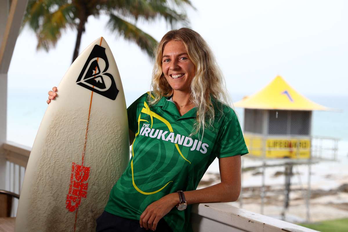 Steph Gilmore set to return to surfing after sabbatical | Flashscore.com